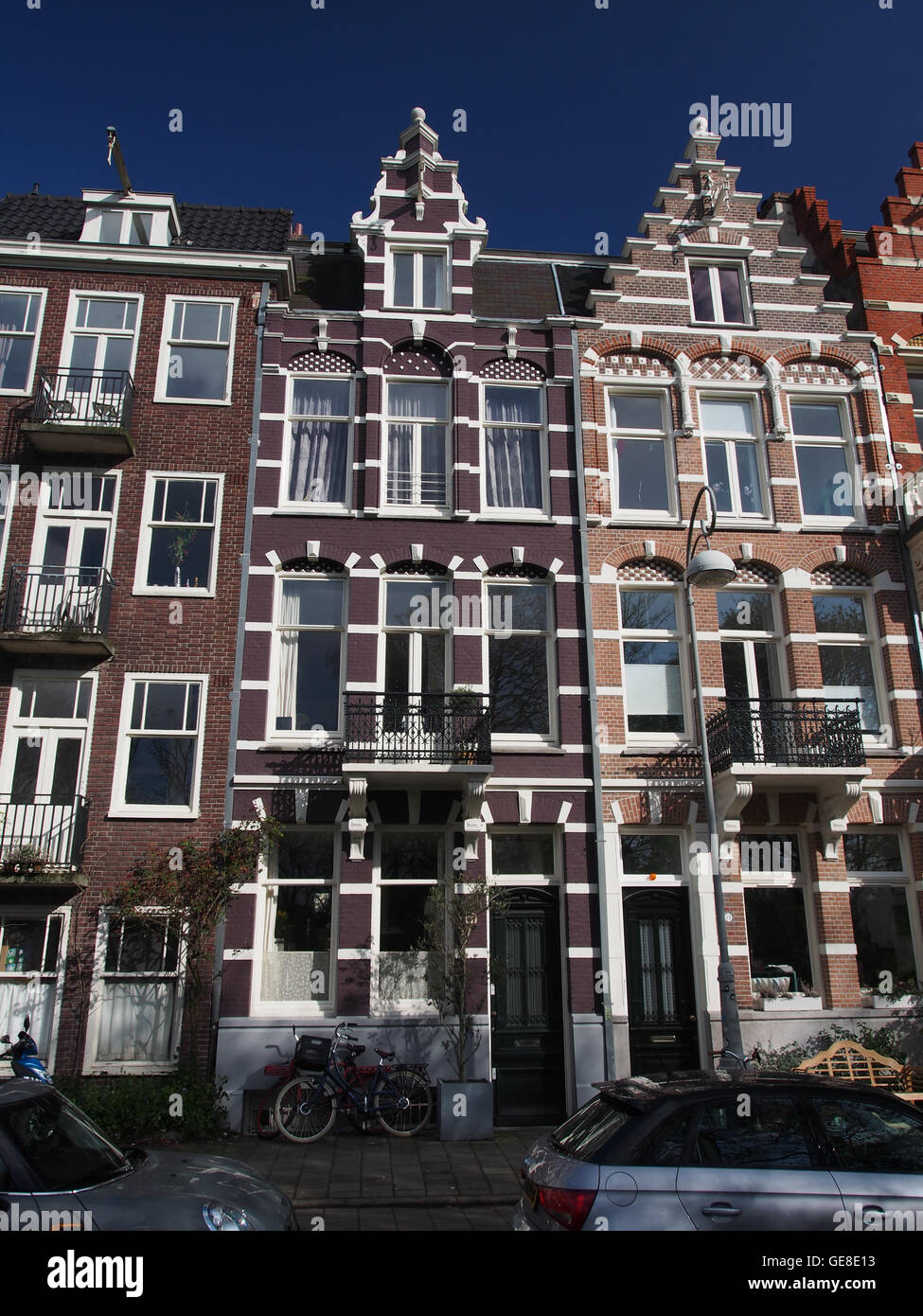 A photograph of Sarphatipark, a well-known park located in Amsterdam ...