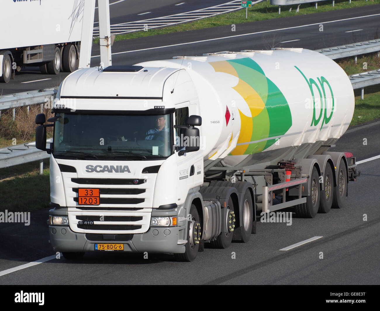 Bowser hi-res stock photography and images - Alamy