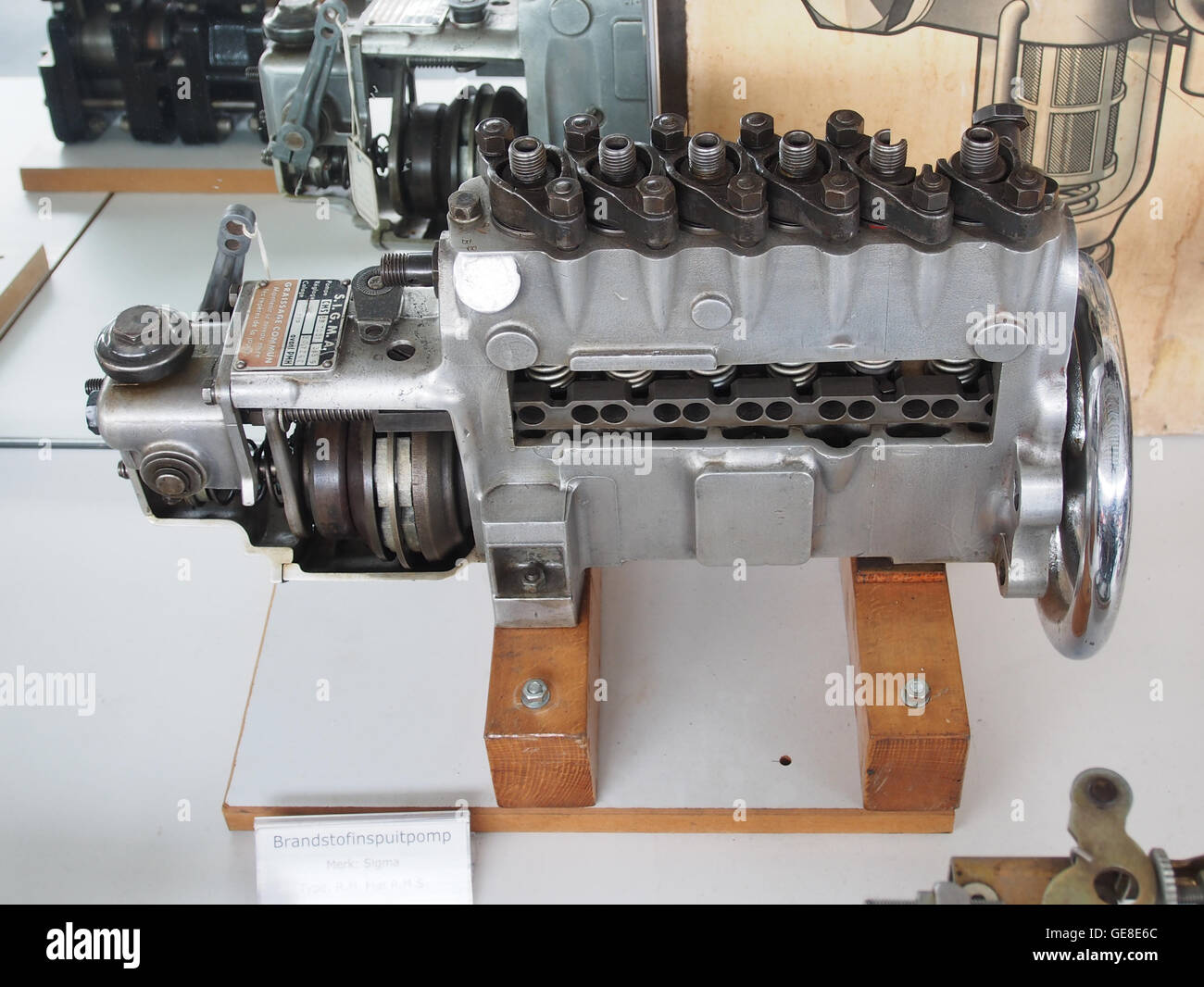 This mechanical fuel injection pump, part of the Sigma RM Fiat RMS ...