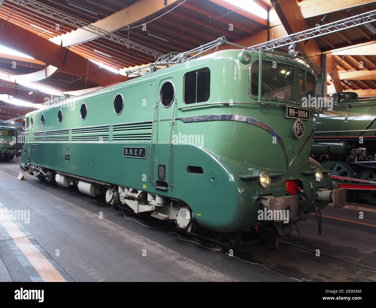 The SNCF BB 9004 is a French electric locomotive built for the national ...