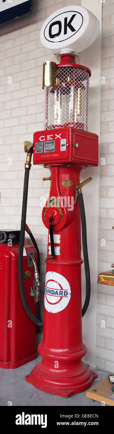 Standard OK GEX benziepomp pic3 Stock Photo - Alamy