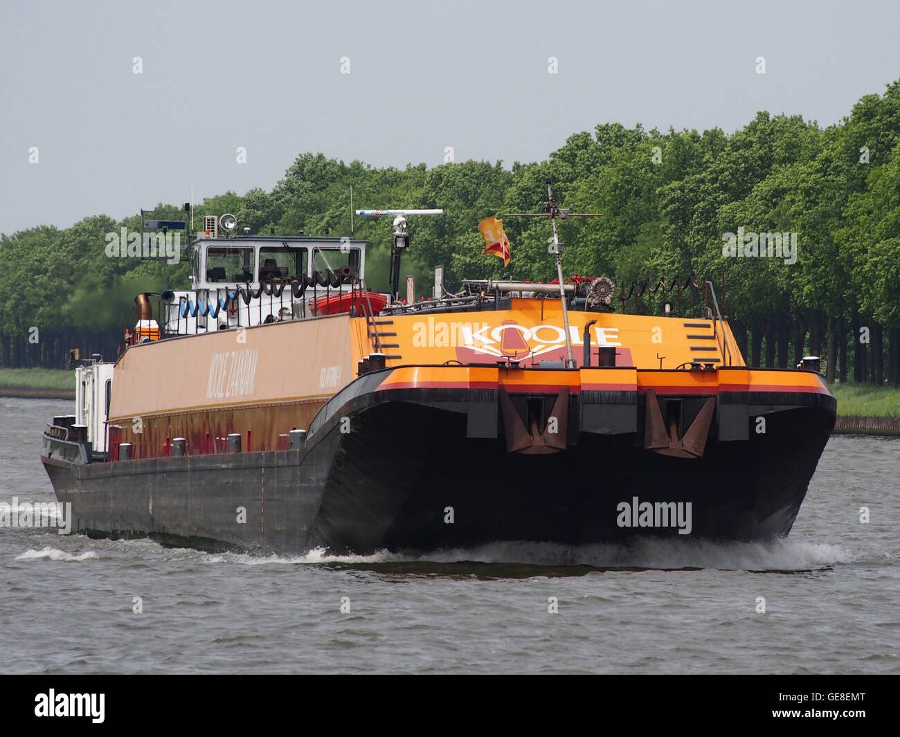 Pic4 volharding 9 ship hi-res stock photography and images - Alamy