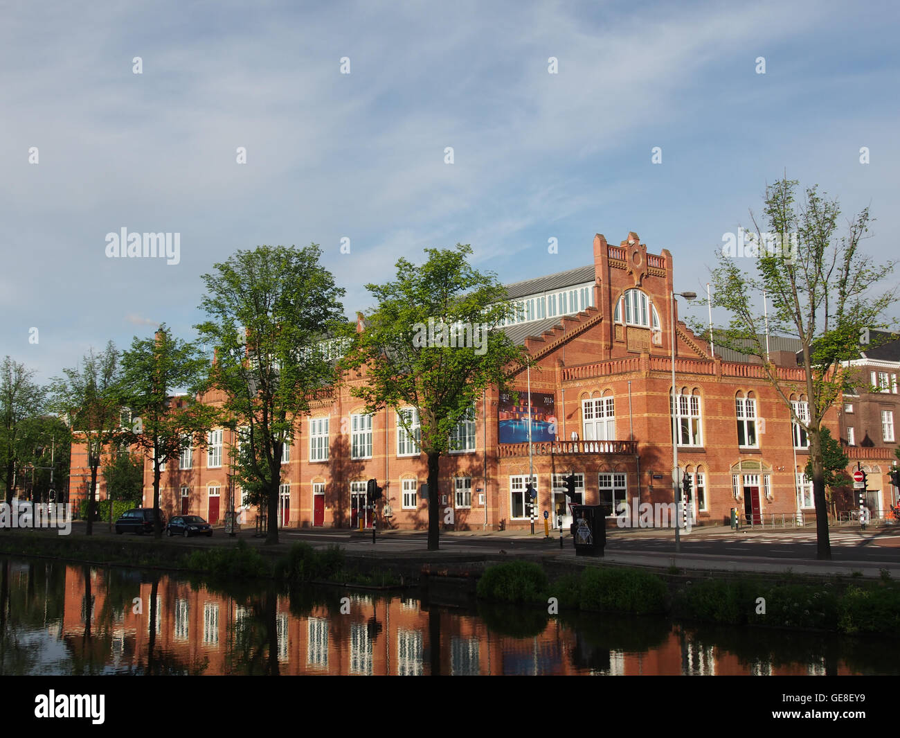 This photograph shows the Zuiderbad, a historic swimming bath in the ...