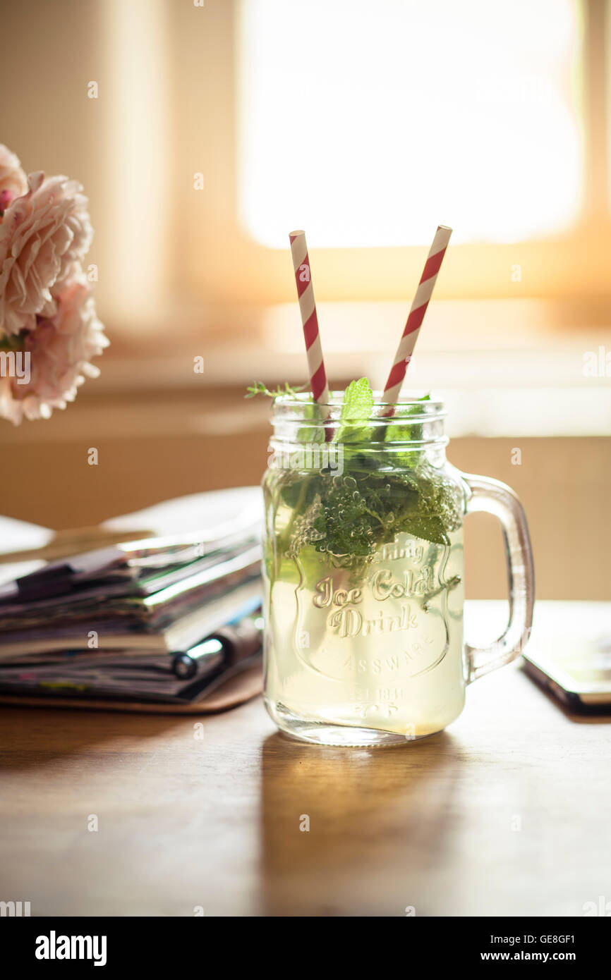 Lemonade image hi-res stock photography and images - Alamy