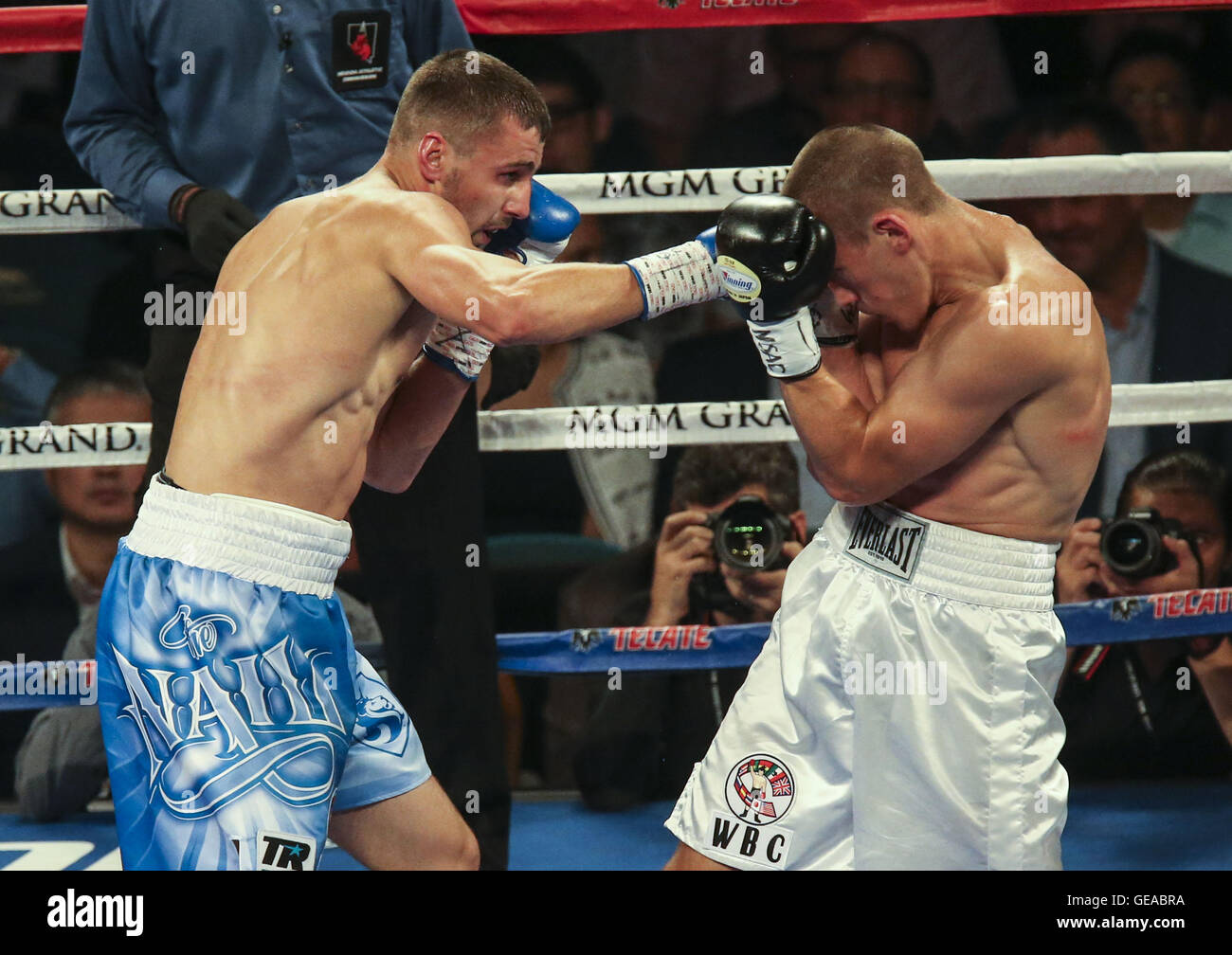 Las Vegas, Nevada, USA. 23rd July, 2016. Tommy Karpency fights against ...