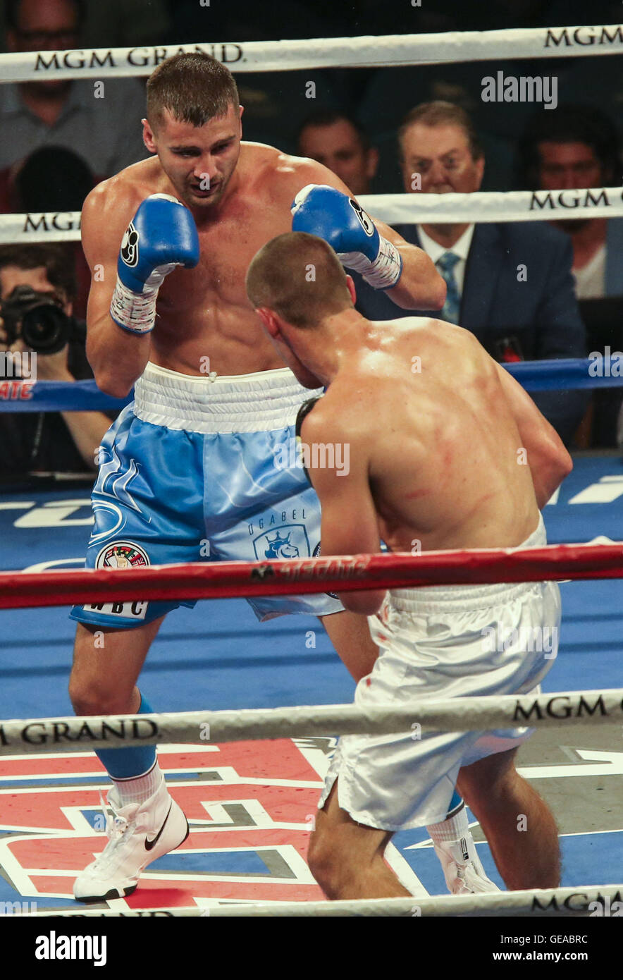 Las Vegas, Nevada, USA. 23rd July, 2016. Tommy Karpency fights against ...