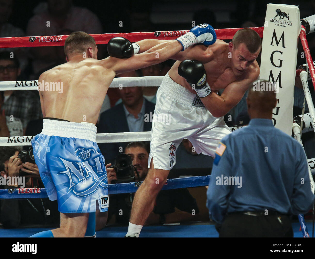 Las Vegas, Nevada, USA. 23rd July, 2016. Tommy Karpency fights against ...