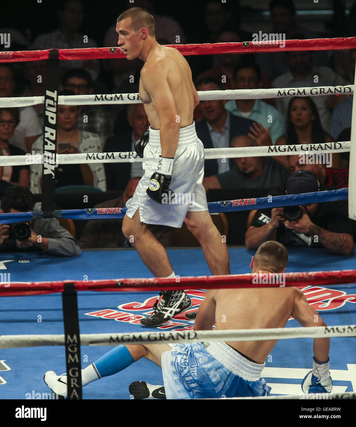 Las Vegas, Nevada, USA. 23rd July, 2016. Tommy Karpency fights against ...