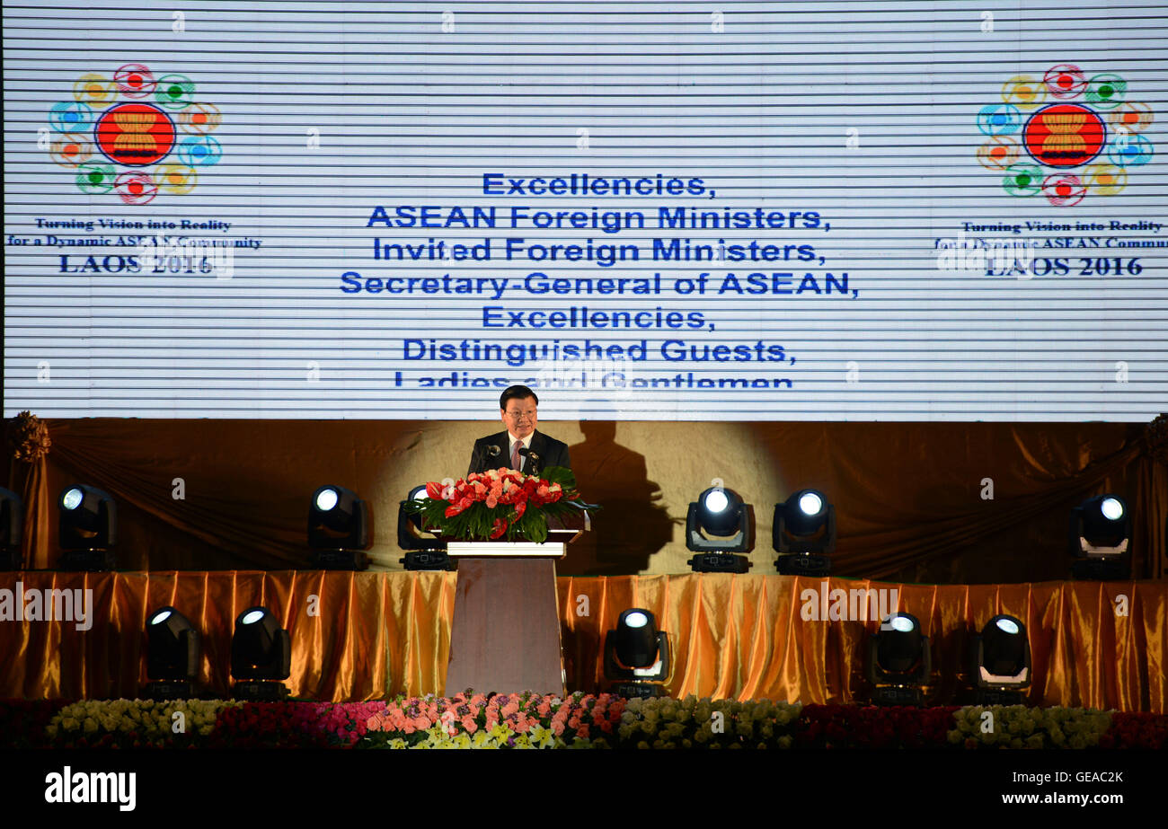 Laos prime minister thongloun sisoulith hi-res stock photography and ...
