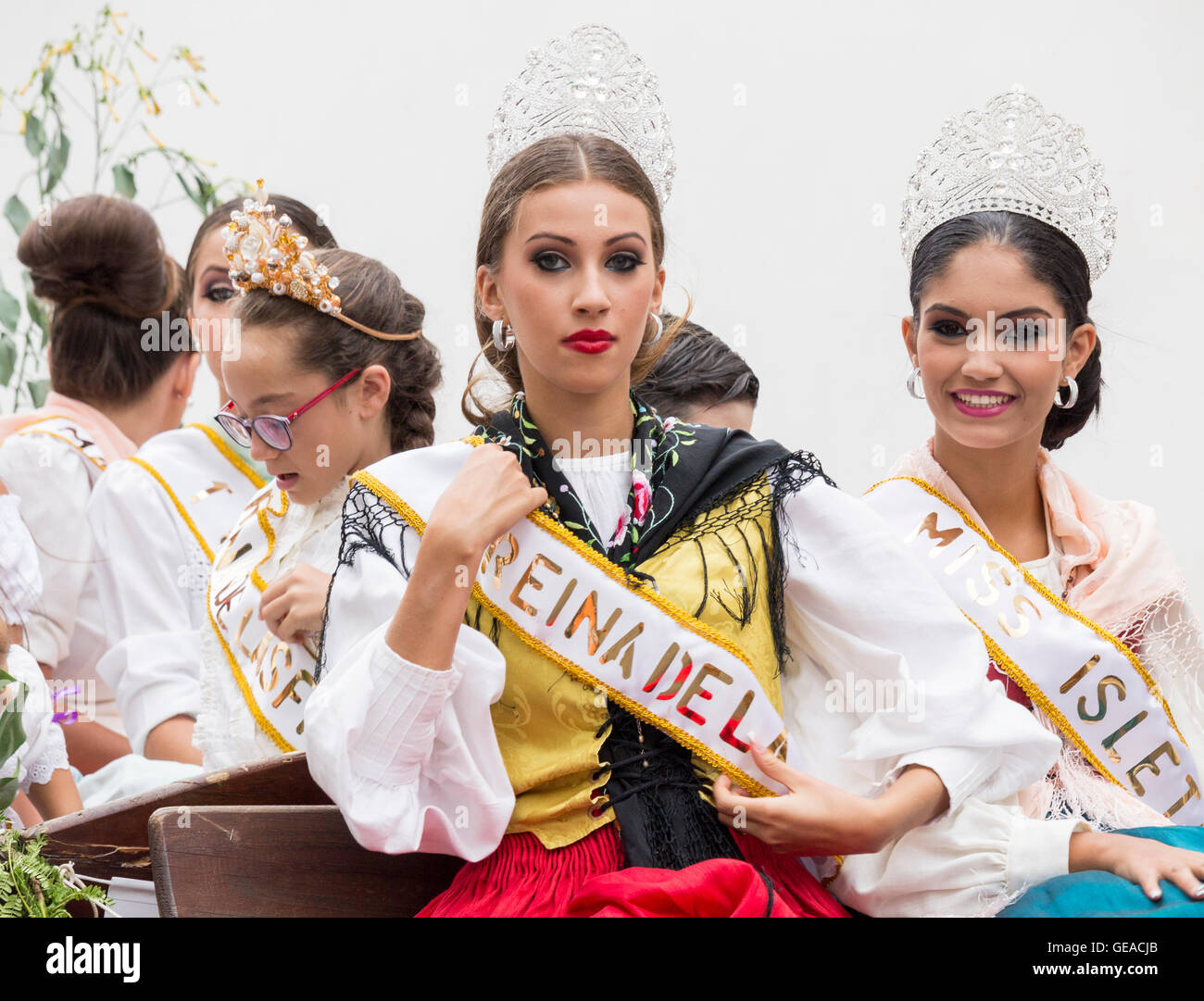 Beauty pageant women hi-res stock photography and images - Alamy
