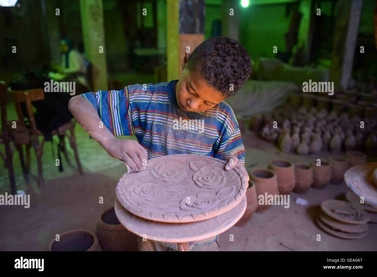 Ancient egyptian pottery workshop hi-res stock photography and images ...
