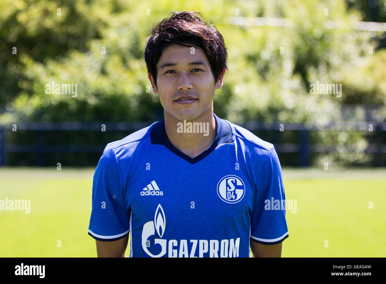 Atsuto uchida player fc schalke hi-res stock photography and images - Alamy
