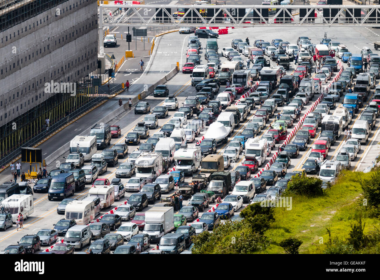 Traffic queue. 10 lanes of traffic queuing for Border Controls at the ...