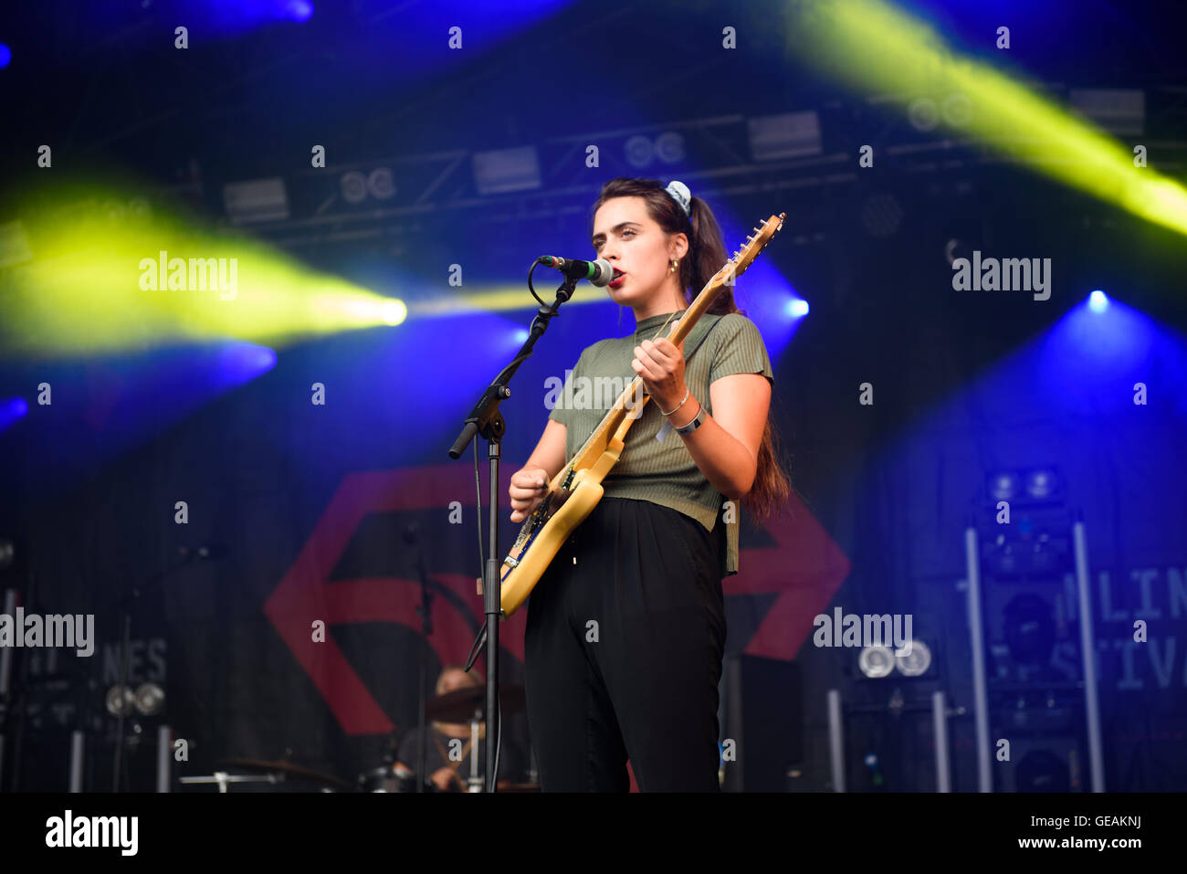 Sheffield, UK, 24 July, 2016. Hinds playing the Main Stage at Tramlines ...