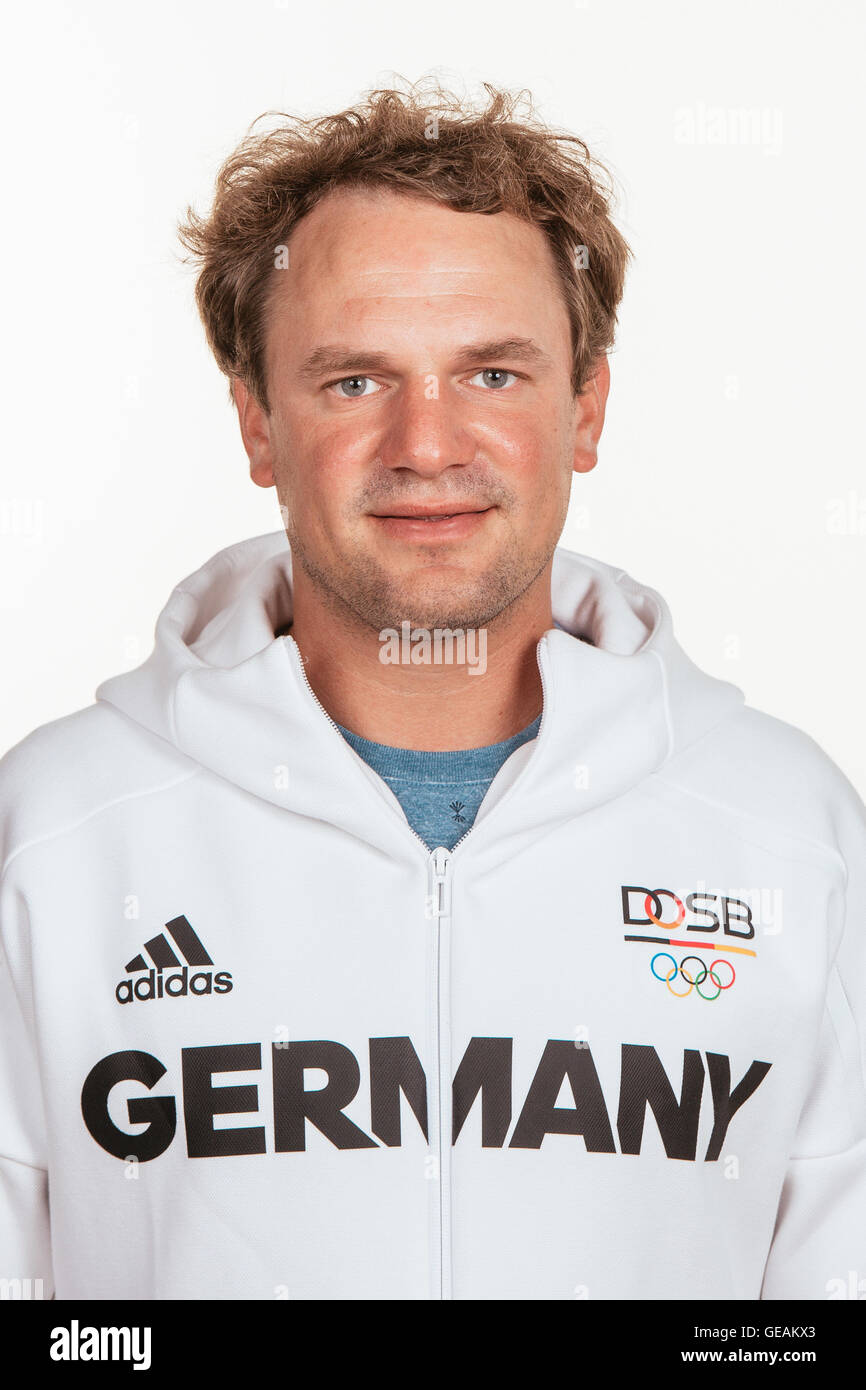 Groy hi-res stock photography and images - Alamy