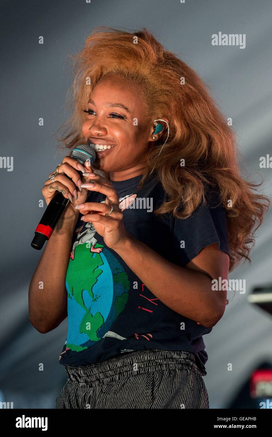 Sza hi-res stock photography and images - Alamy