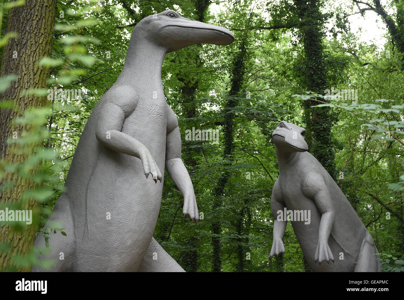 Anatosaurus hi-res stock photography and images - Alamy