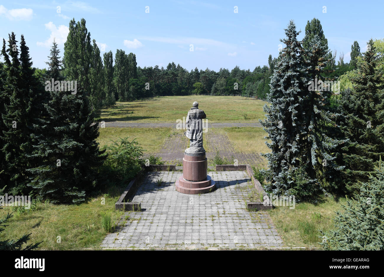 Lenin estate hi-res stock photography and images - Alamy