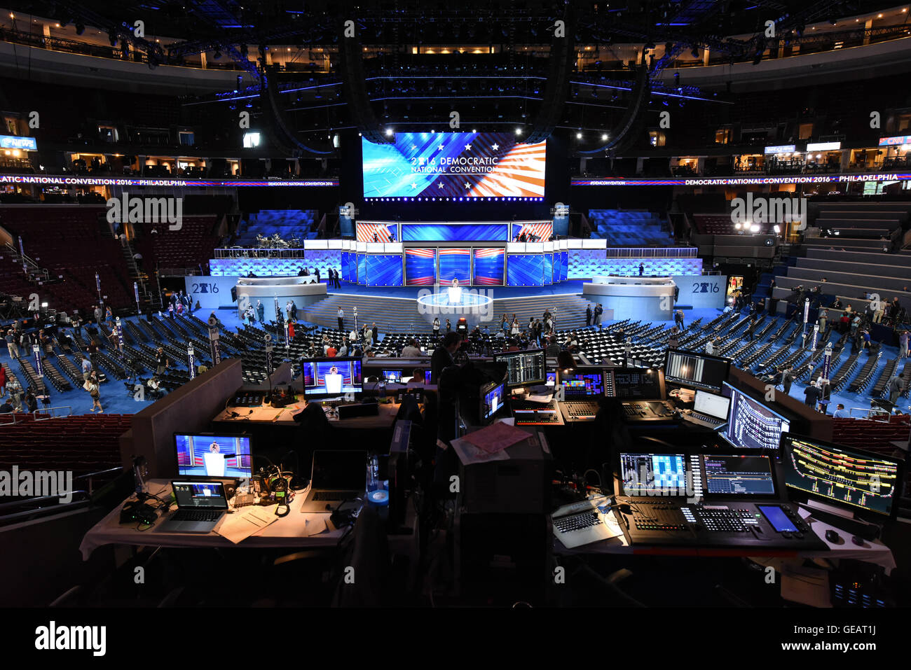 Center for democracy and technology hi-res stock photography and images ...