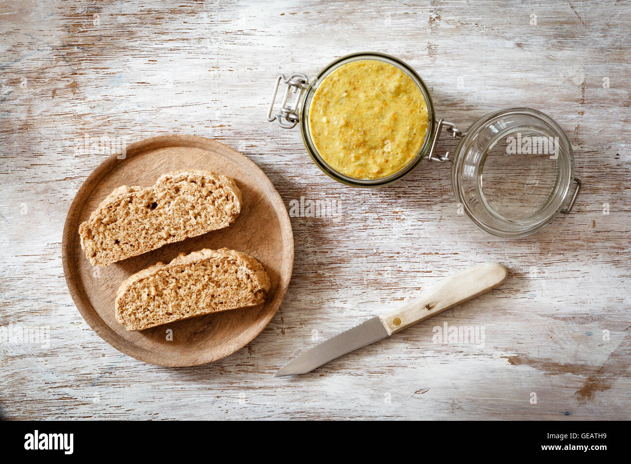 Homemade curry green spelt spread Stock Photo - Alamy