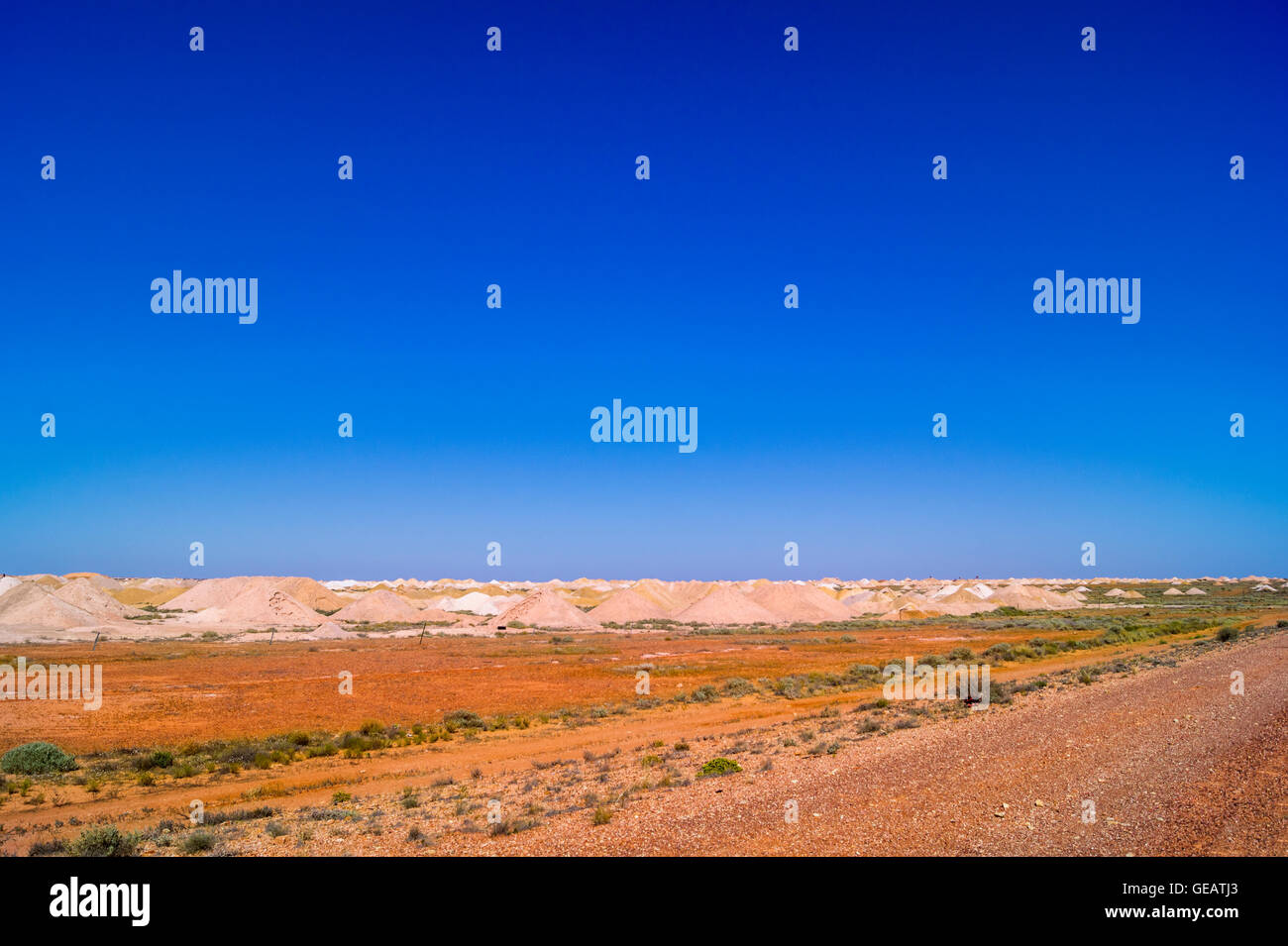 Australien, South Australia, Opal fields near Coober Pedy Stock Photo ...