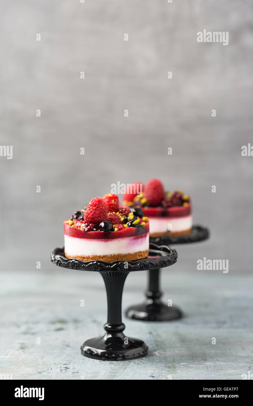 Blueberry cakes on cake stand hi-res stock photography and images - Alamy