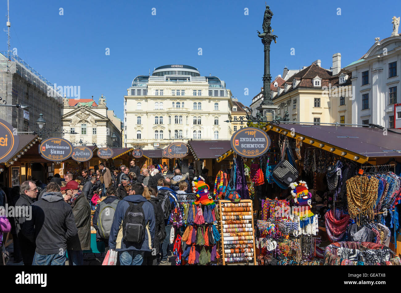 Easter market hi-res stock photography and images - Alamy