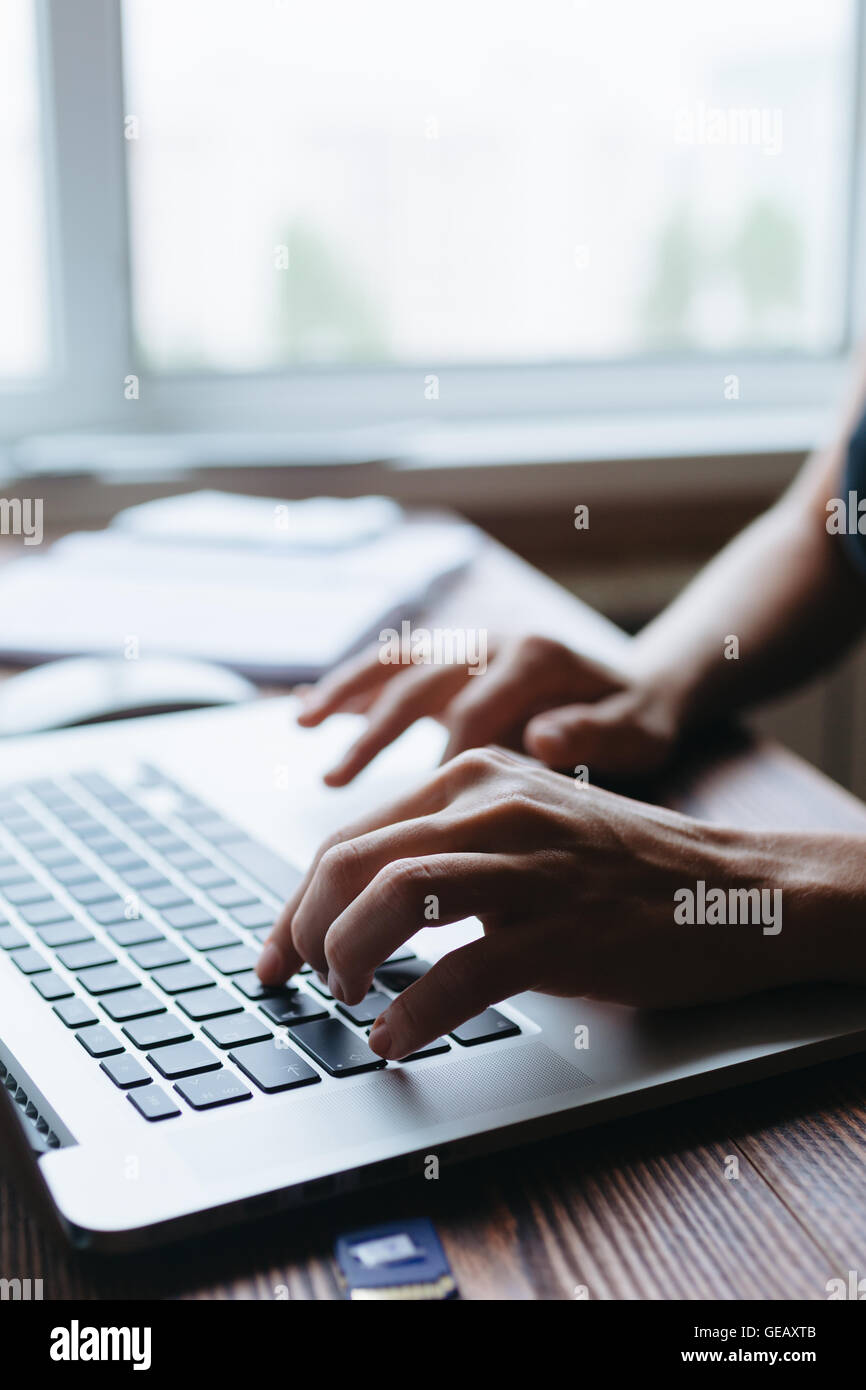 girl working on computer Stock Photo - Alamy