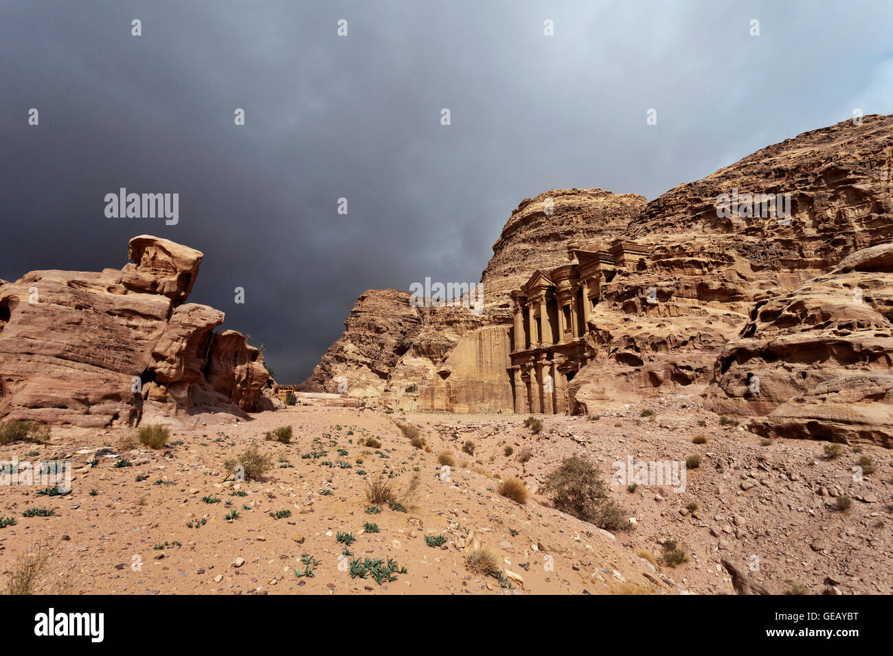 El deir hi-res stock photography and images - Alamy