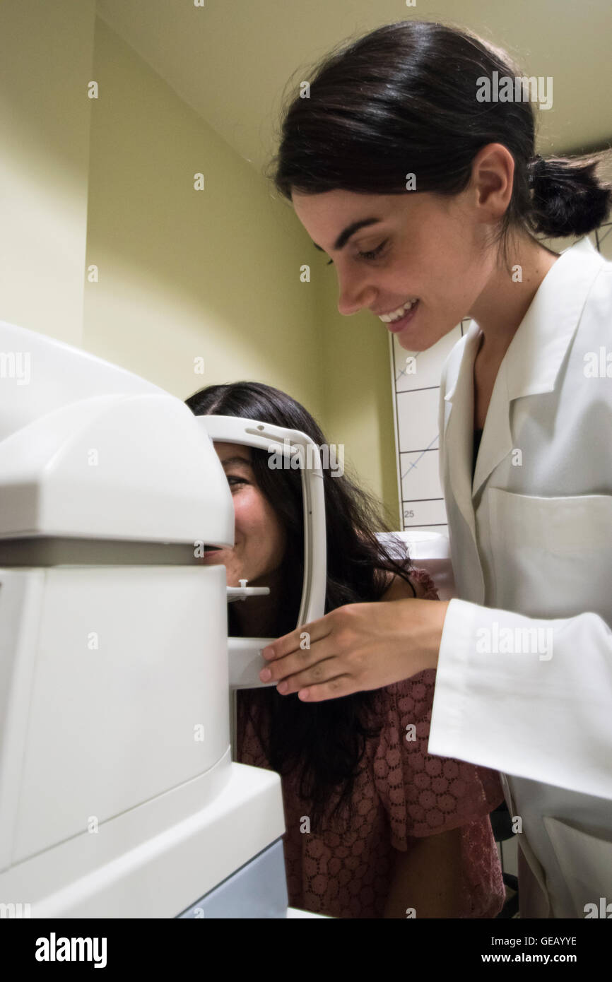 Ophthalmic image hi-res stock photography and images - Alamy