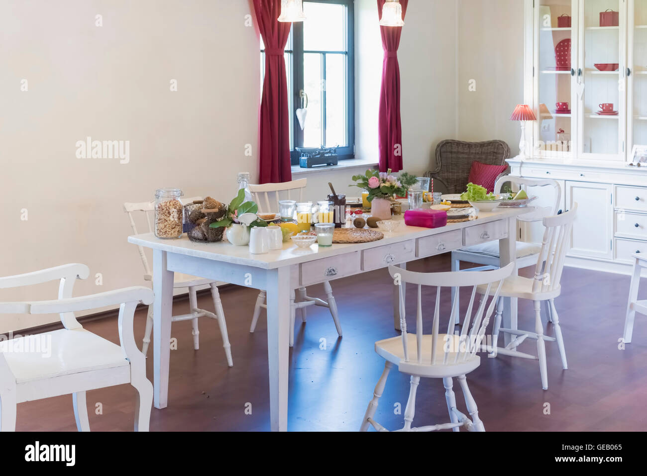 Laid breakfast table Stock Photo - Alamy