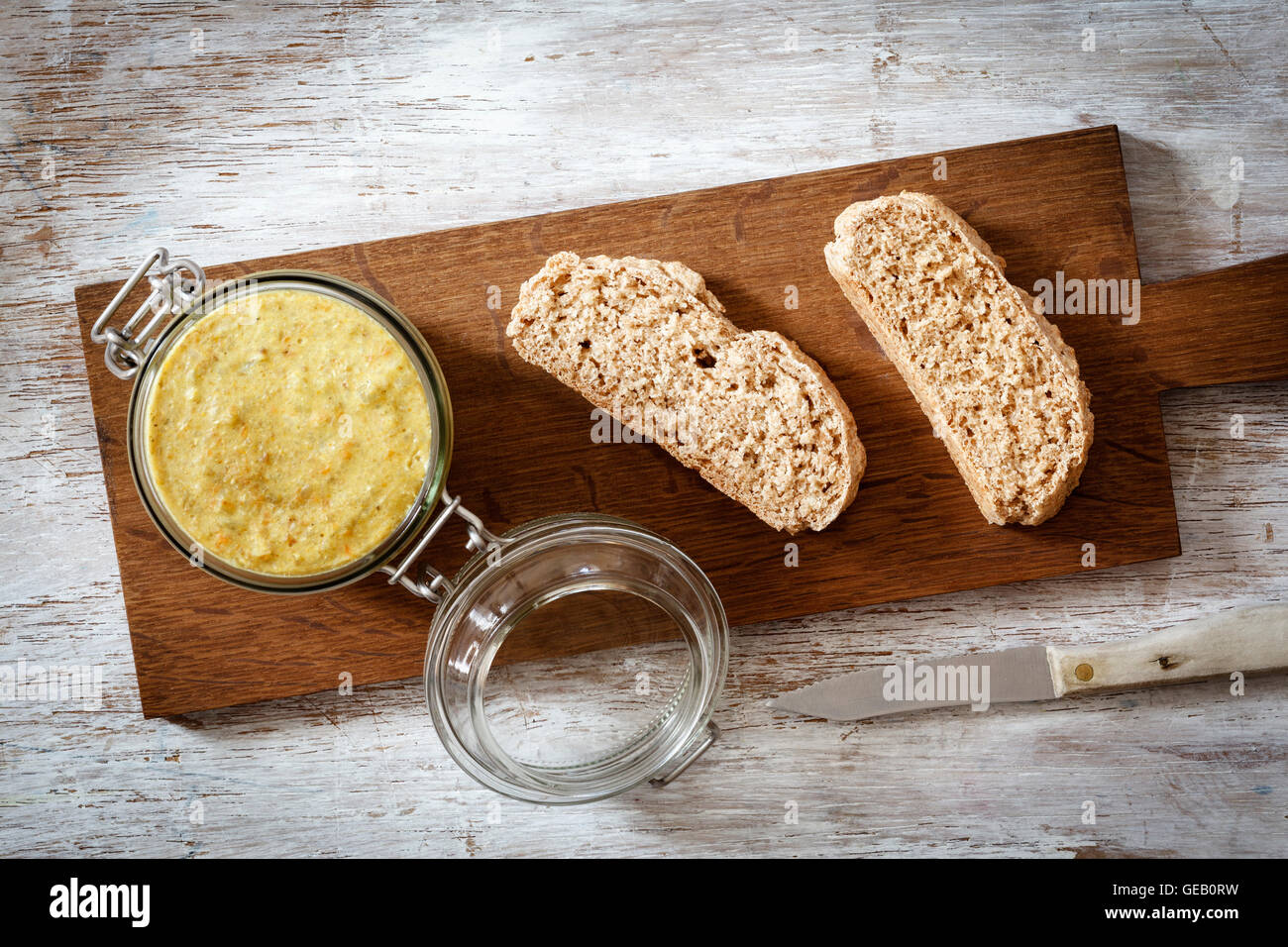 Homemade curry green spelt spread Stock Photo - Alamy