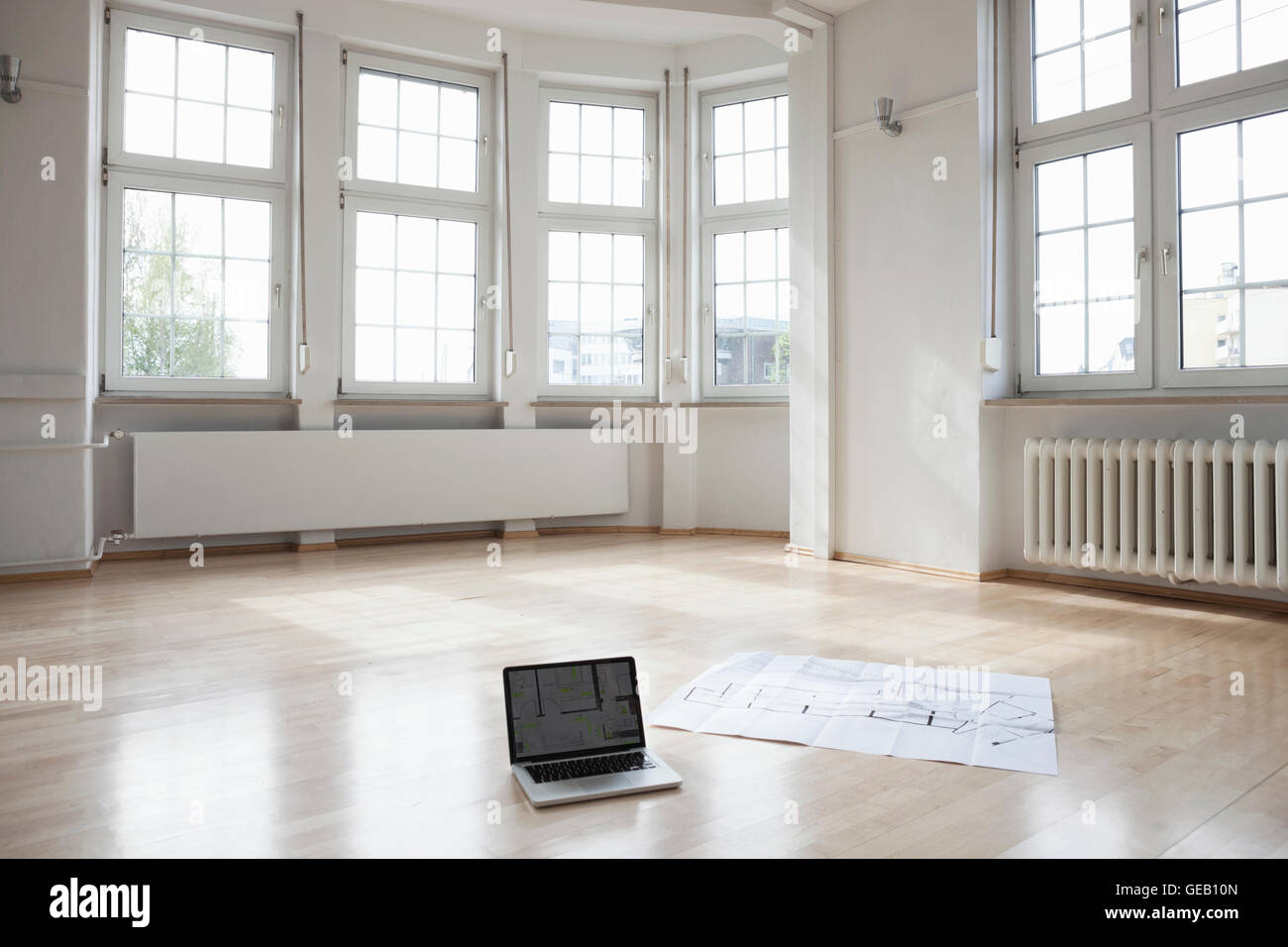 Floor plan house hi-res stock photography and images - Alamy