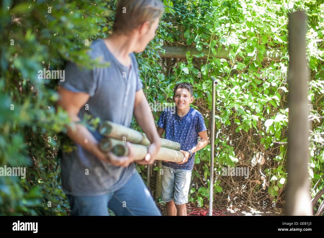 Wooden carrying pole hi-res stock photography and images - Alamy