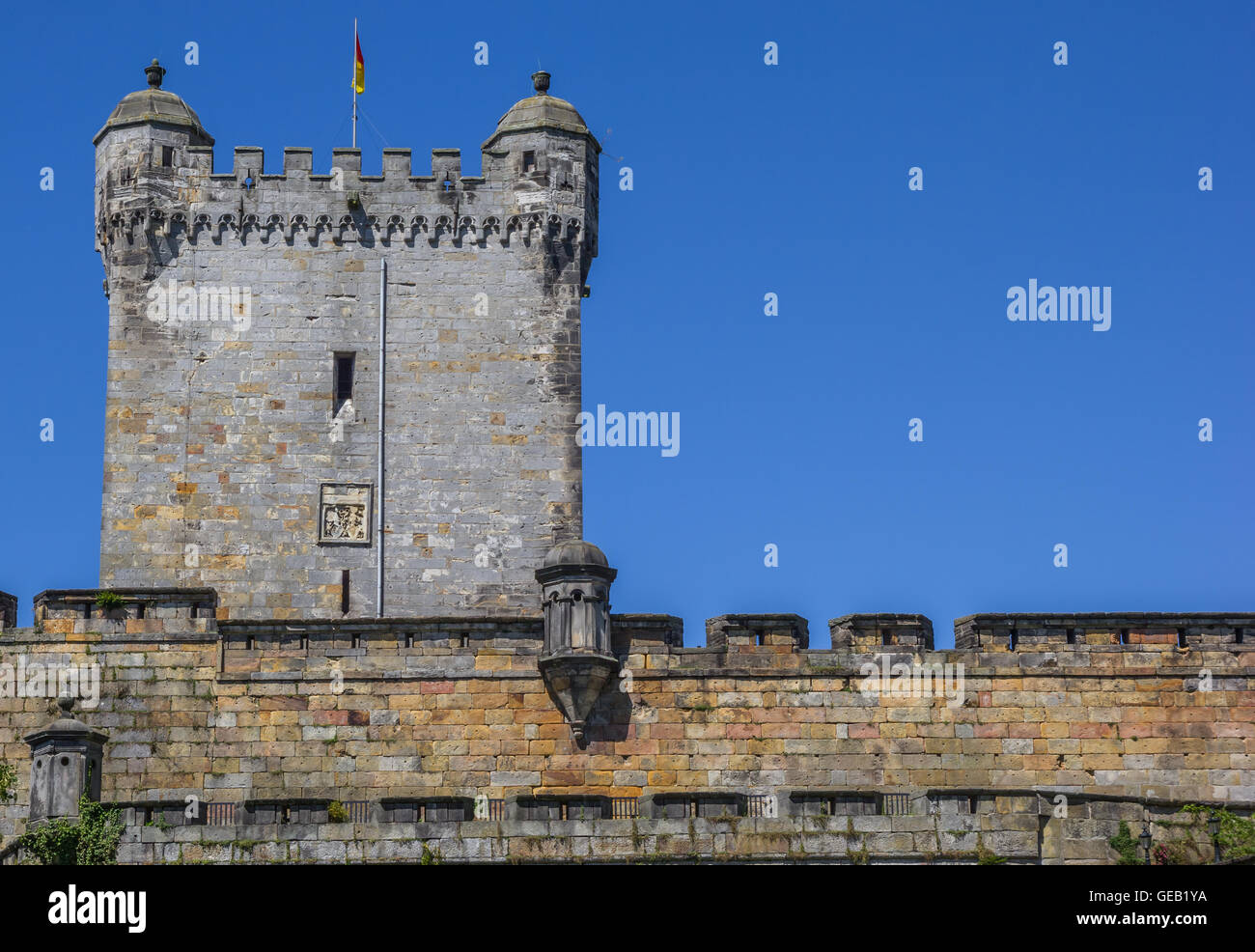 Wall and tower of the Bentheim castle in Germany Stock Photo - Alamy