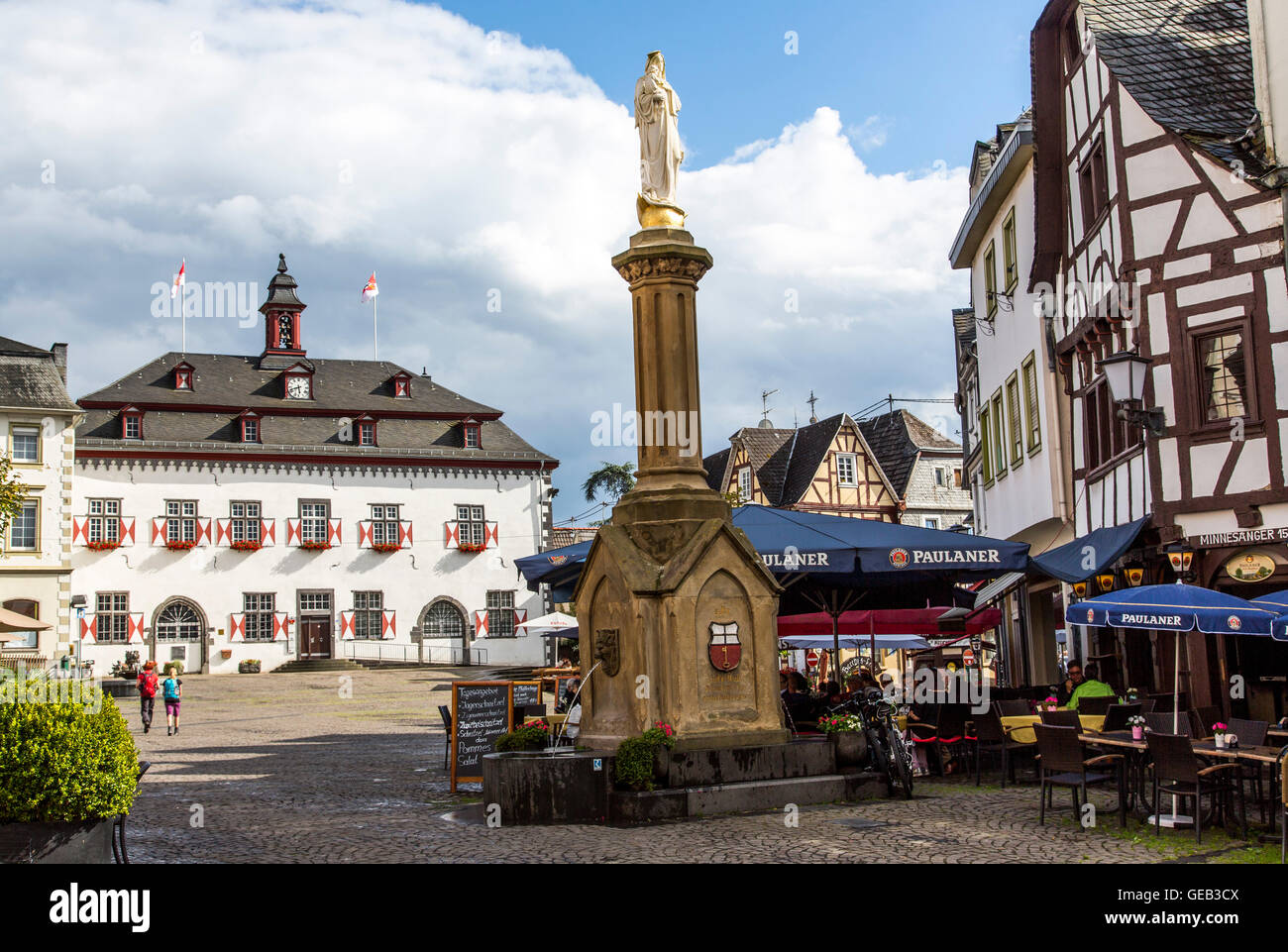 Old facades hi-res stock photography and images - Alamy