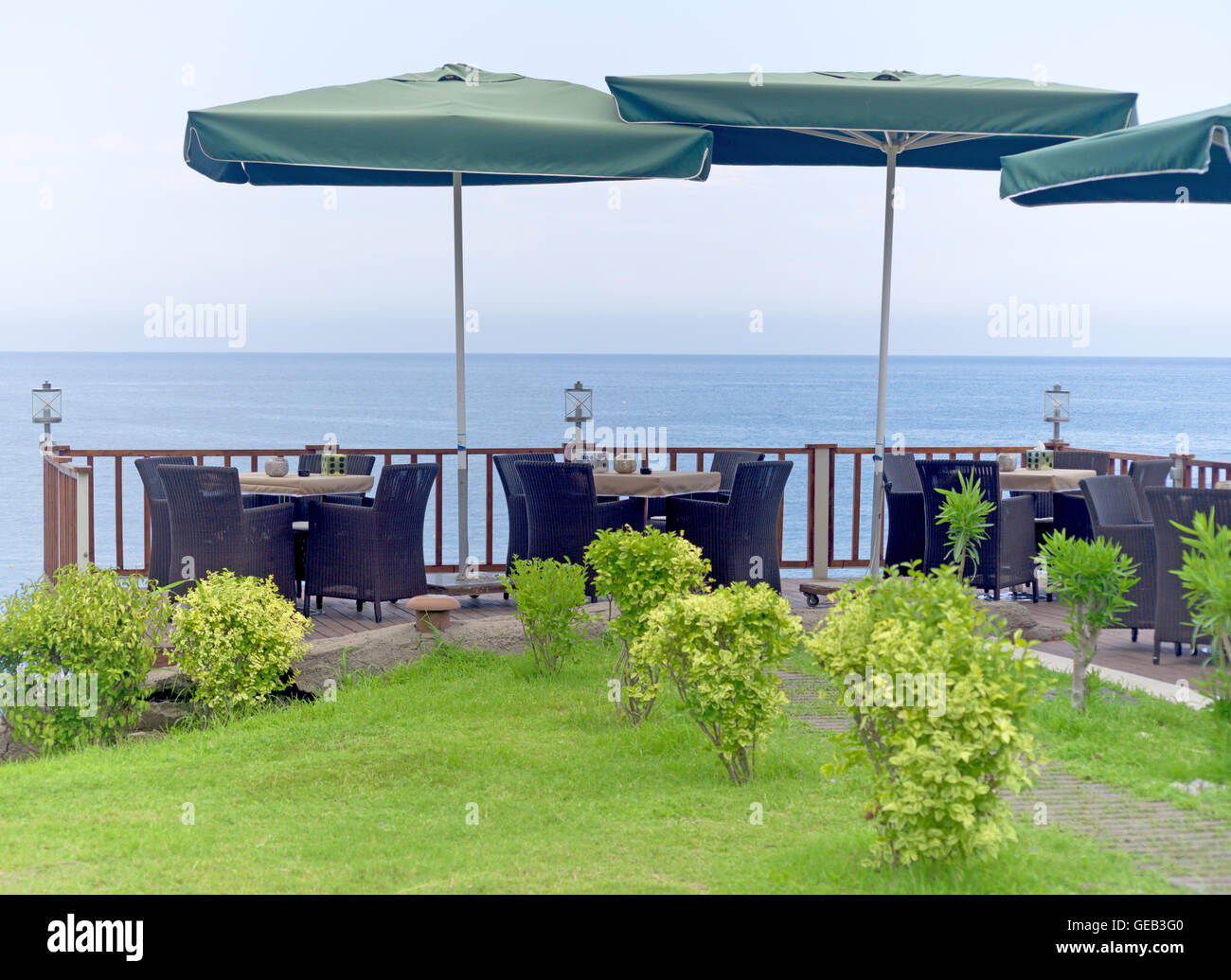 Cafe on the beach hi-res stock photography and images - Alamy
