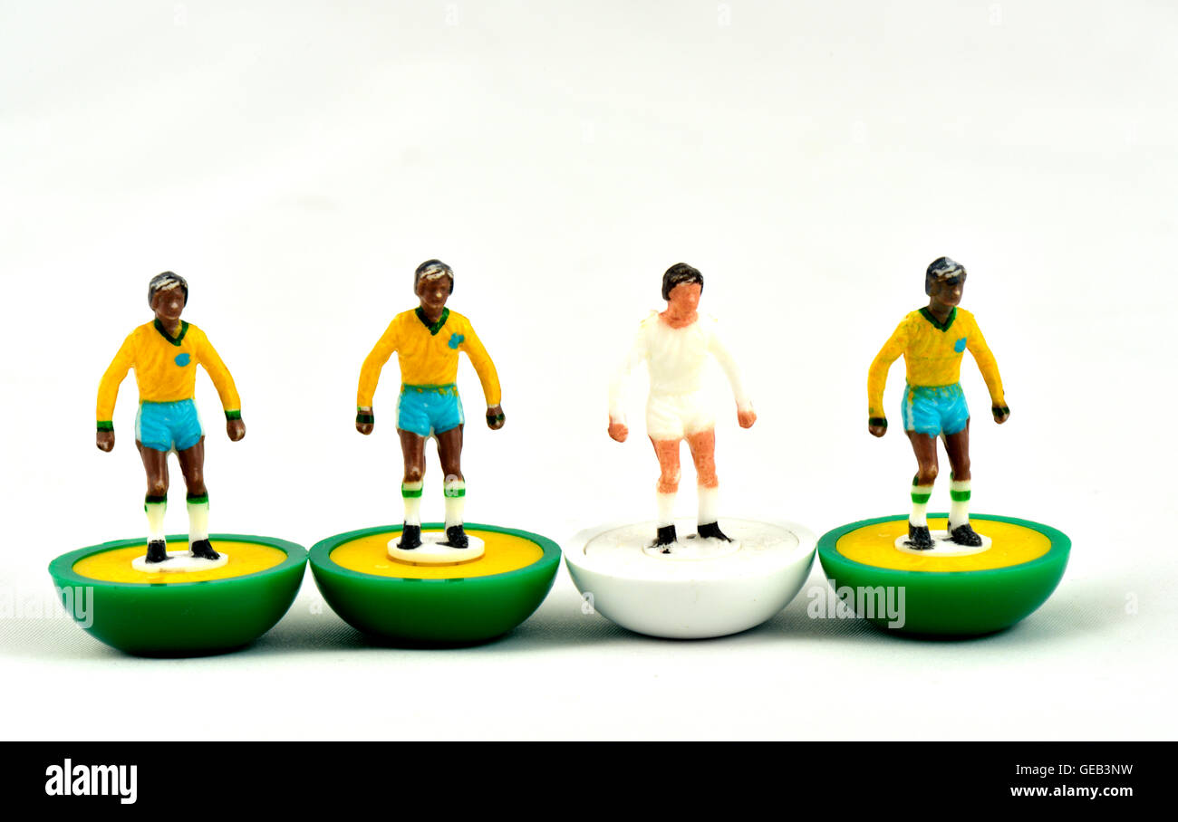 Defending subuteo subutteo subbutteo subbuteo hi-res stock photography ...