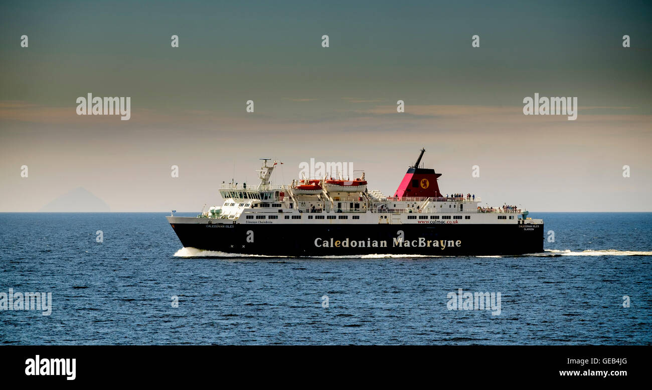 The Caledonian MacBrayne ferry "Caledonian Isles" crossing the Firth of ...