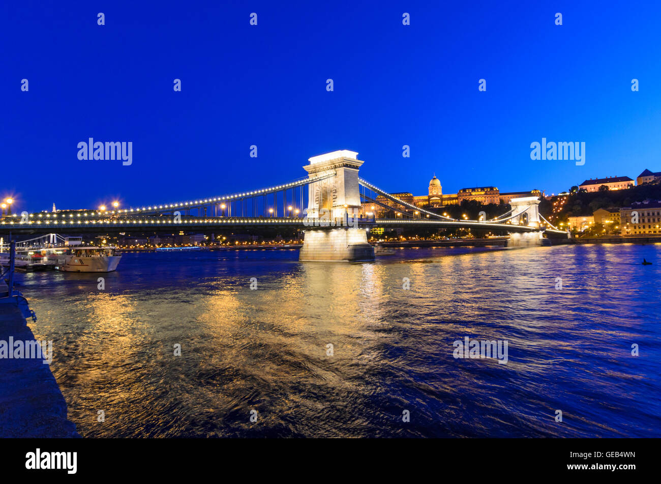 Budapest: Danube, Chain Bridge, Buda Castle, Hungary, Budapest Stock ...