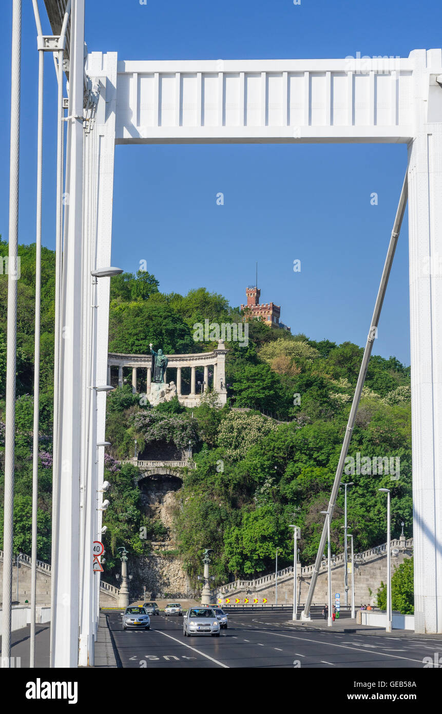 Elizabeth bridge hi-res stock photography and images - Alamy