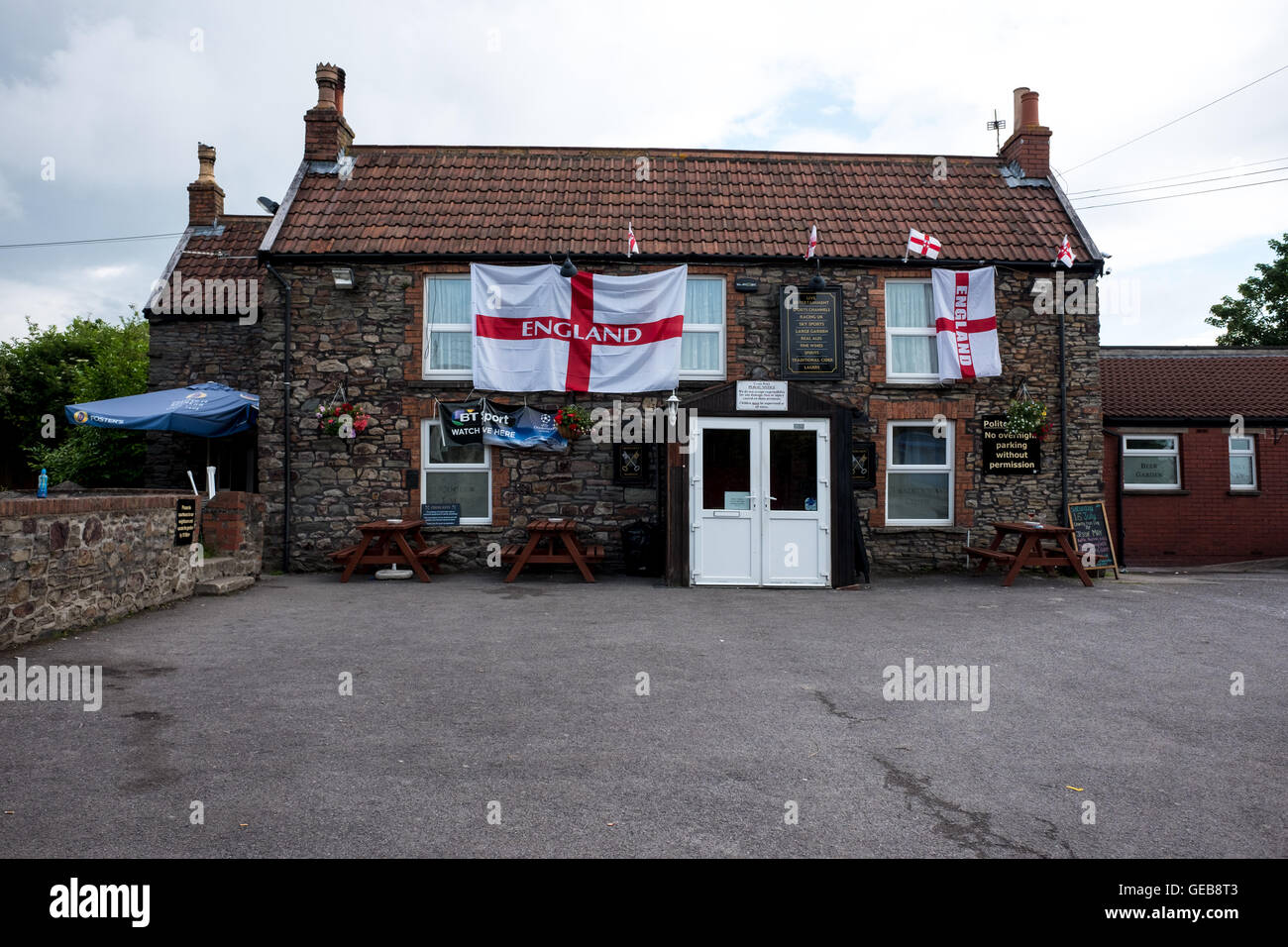 The cross keys public house hi-res stock photography and images - Alamy