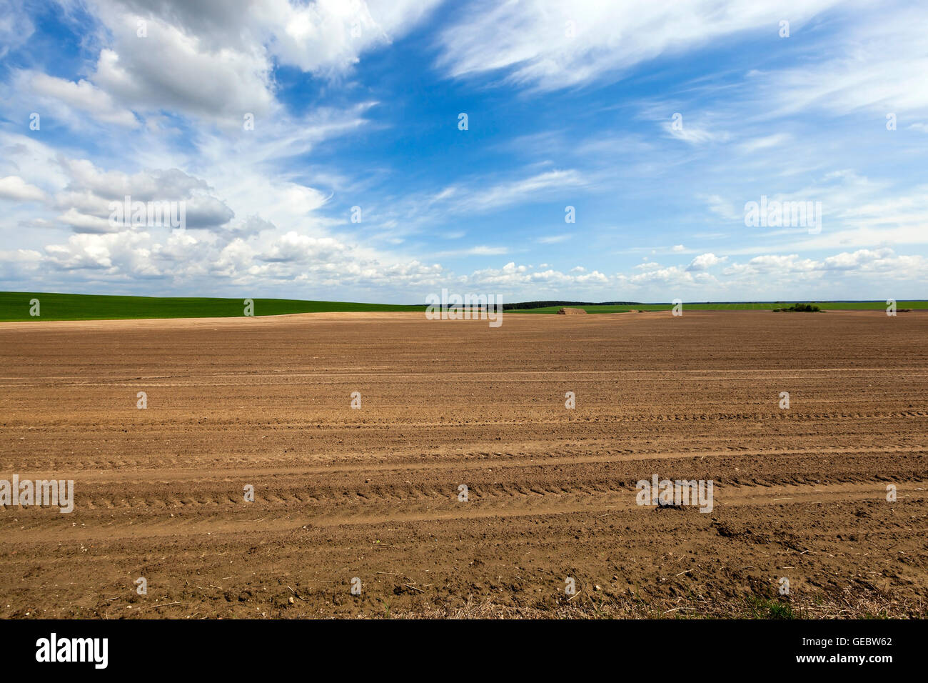 plowed agricultural land Stock Photo - Alamy