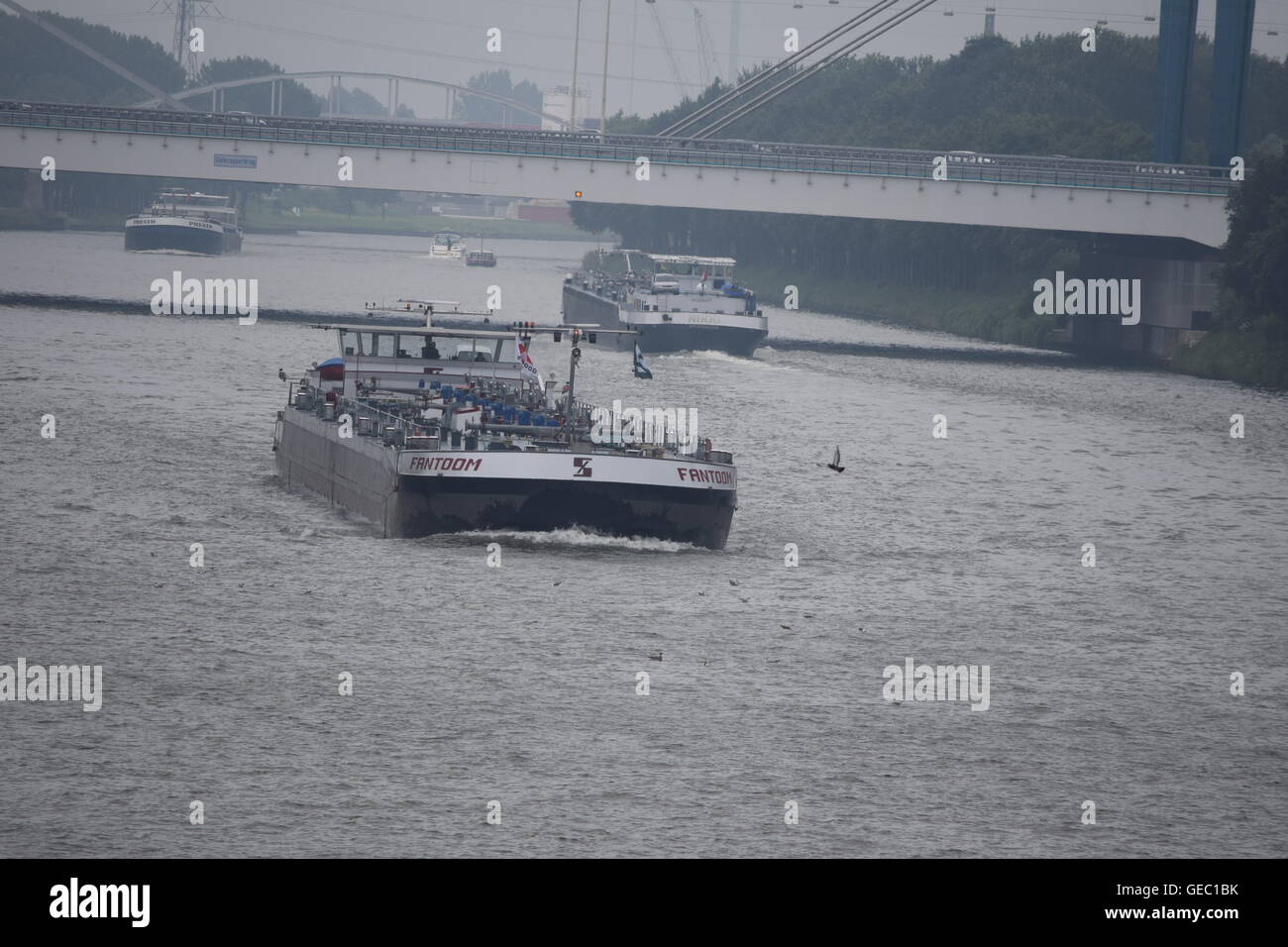 Container barge hi-res stock photography and images - Alamy
