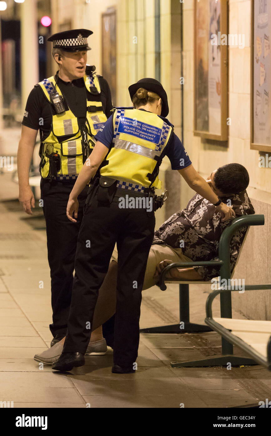 British transport police btp cardiff hi-res stock photography and ...