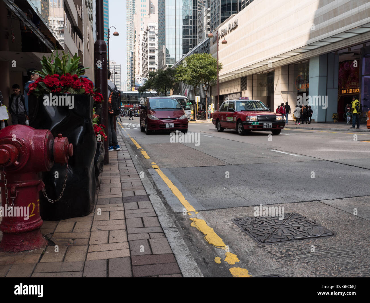Nathan Road, Kowloon, Hong Kong, China Stock Photo - Alamy