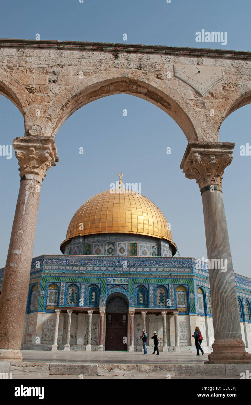 Jerusalem Old City, Israel: the Dome of the Rock, Islam shrine on ...