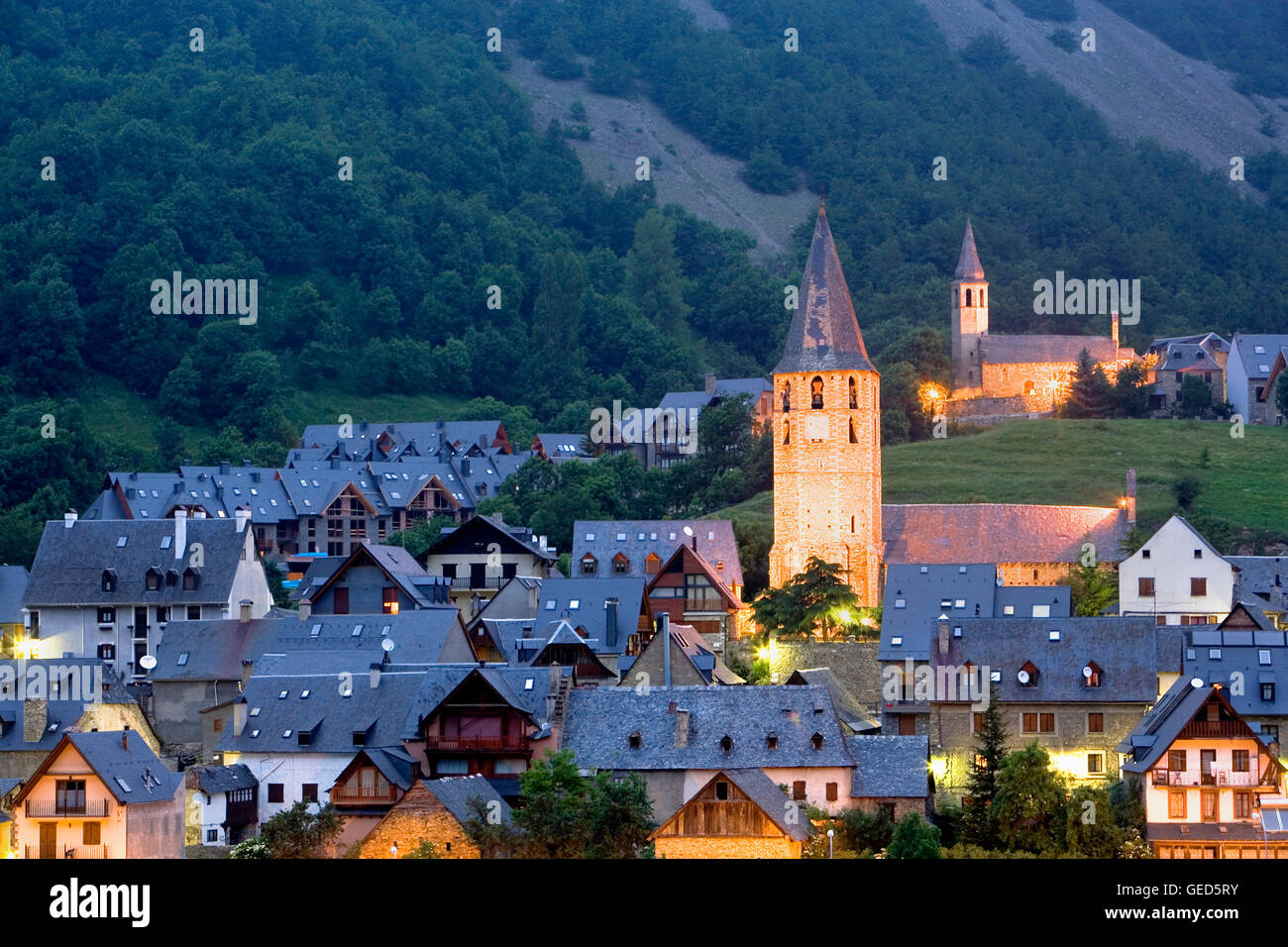 Unha tower hi-res stock photography and images - Alamy
