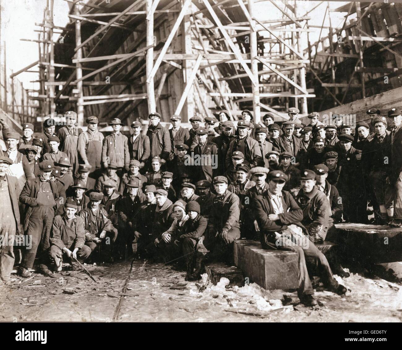 Shipyard Workers, ca 1910 Stock Photo - Alamy