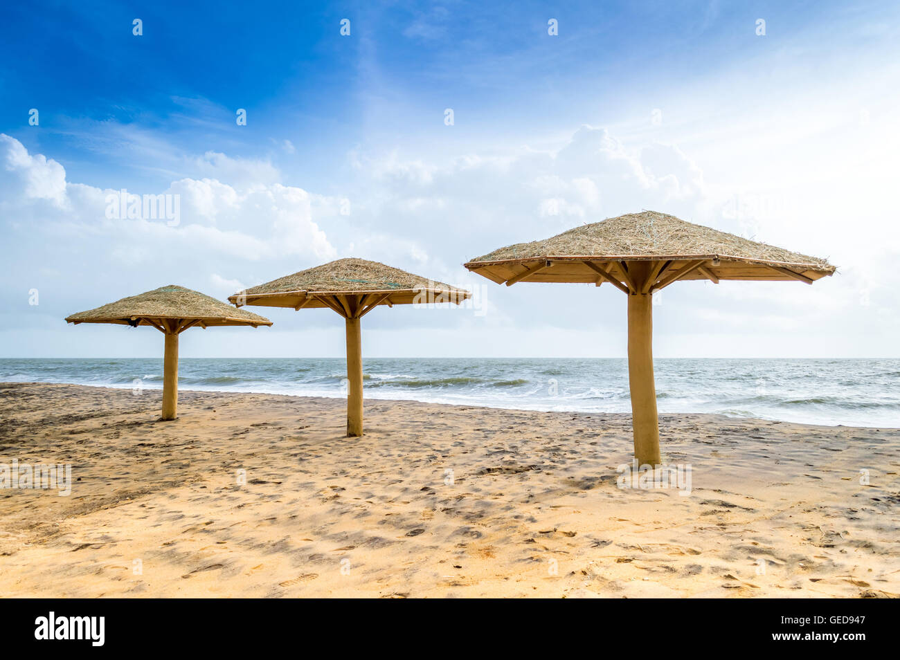 Caribbean beach huts hi-res stock photography and images - Alamy